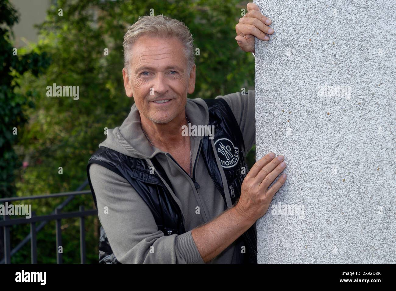 Der Dresdner Schlagersänger Olaf Berger - aufgenommen im Louisenhof ...