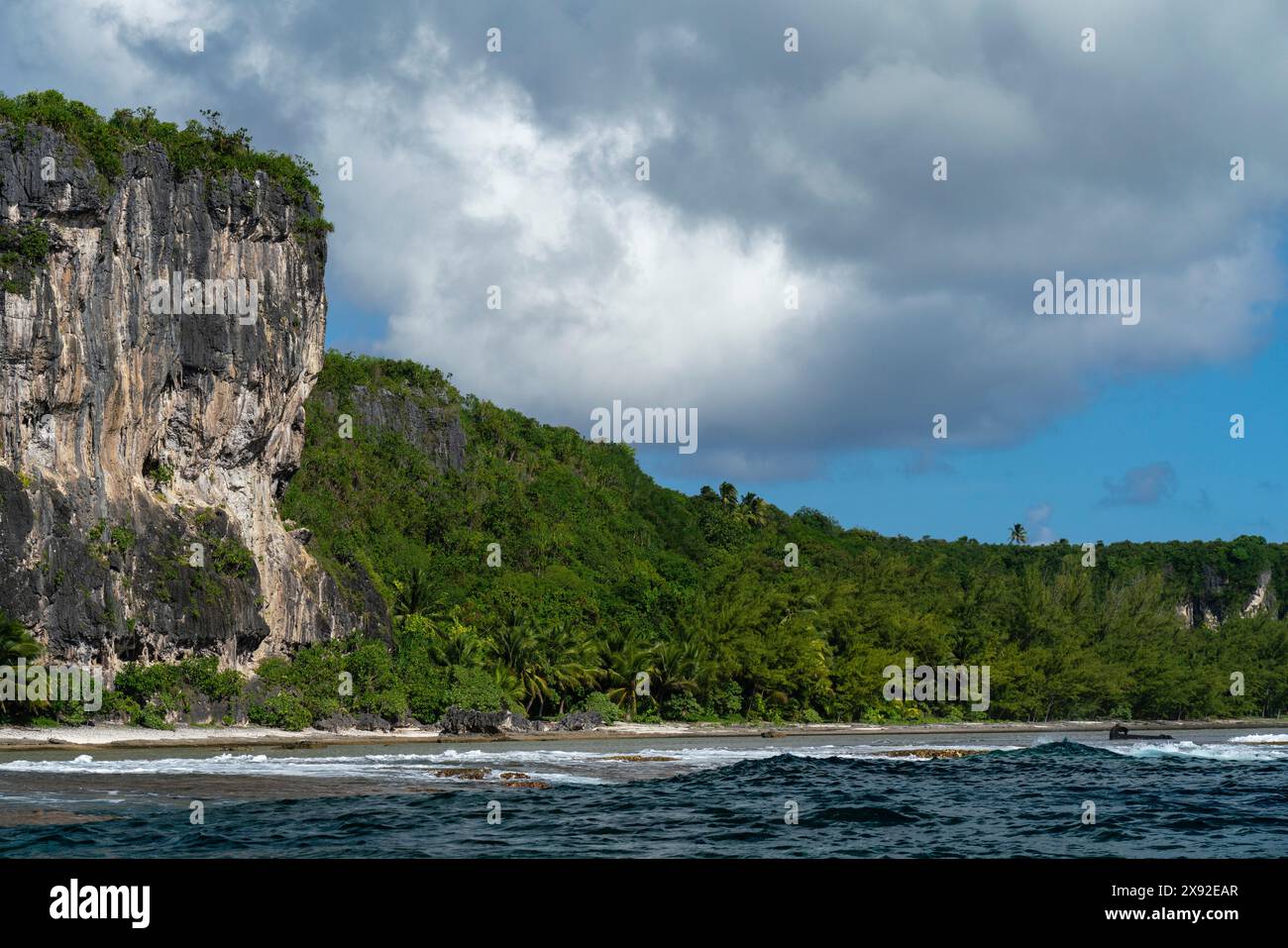 Makatea island hi-res stock photography and images - Alamy
