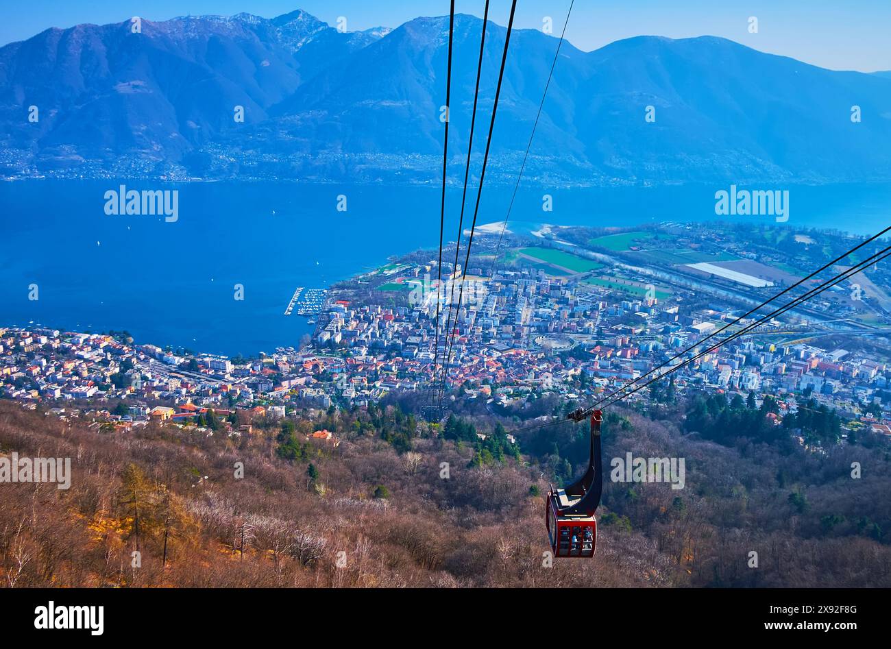 Car cardada cimetta cableway hi-res stock photography and images - Alamy