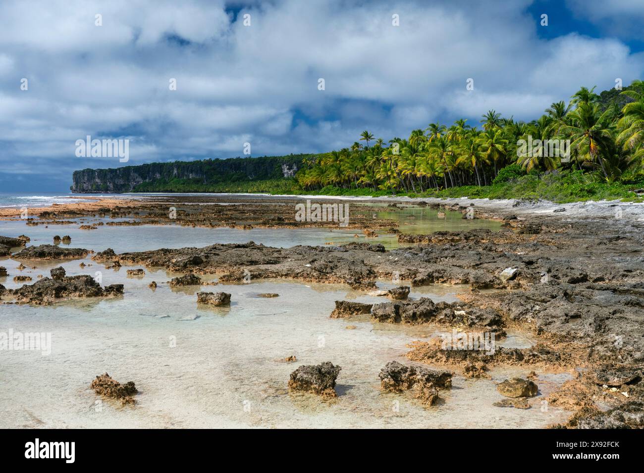 Makatea island hi-res stock photography and images - Alamy