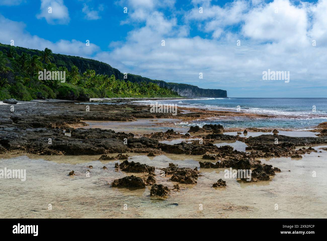 Makatea island hi-res stock photography and images - Alamy
