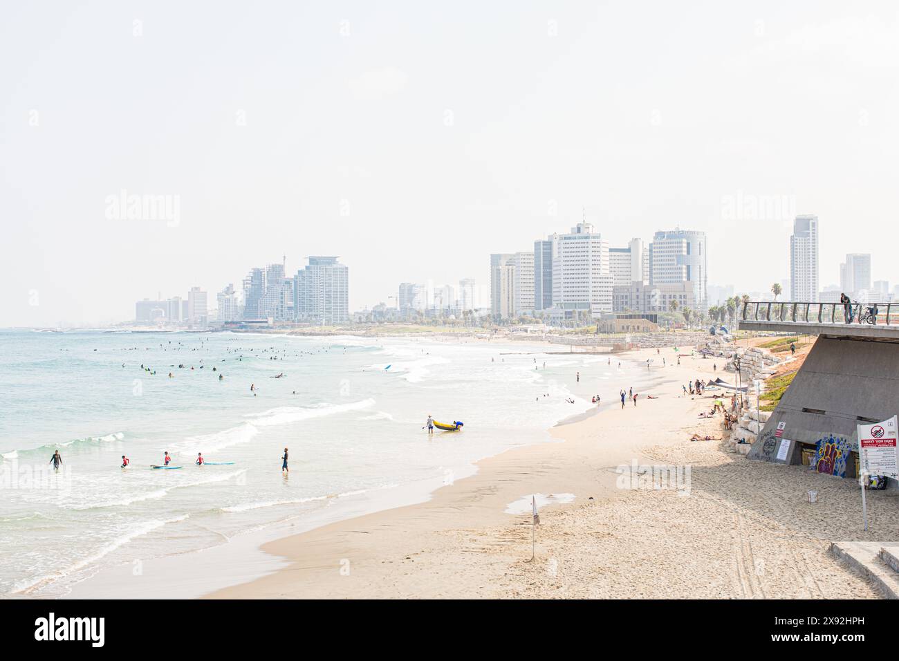 Tel aviv city skyline hi-res stock photography and images - Alamy