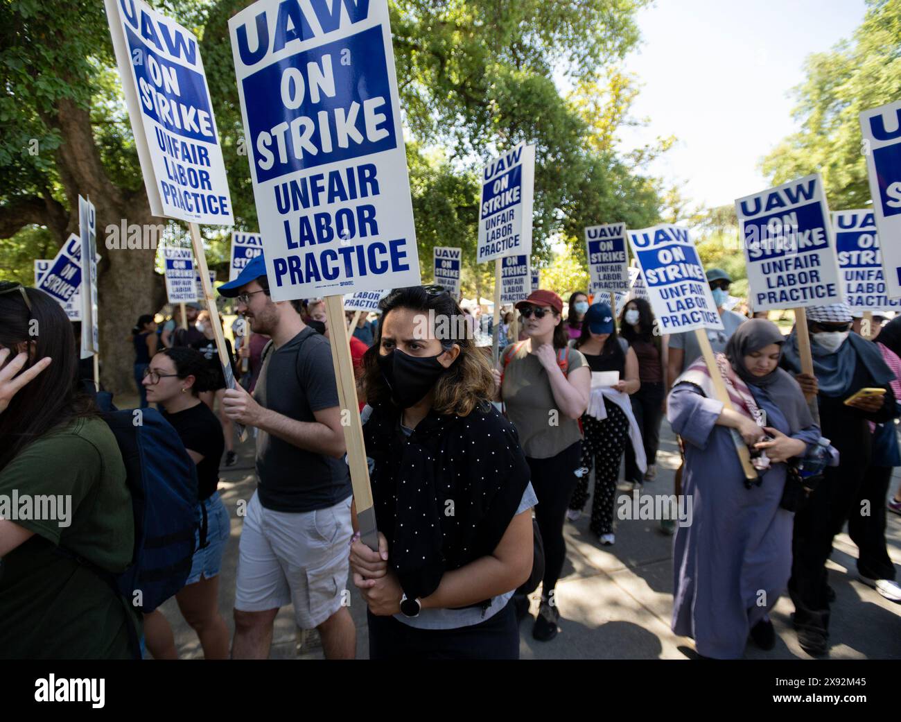 Davis, Ca, USA. 28th May, 2024. UC Davis' academic employees walk off ...