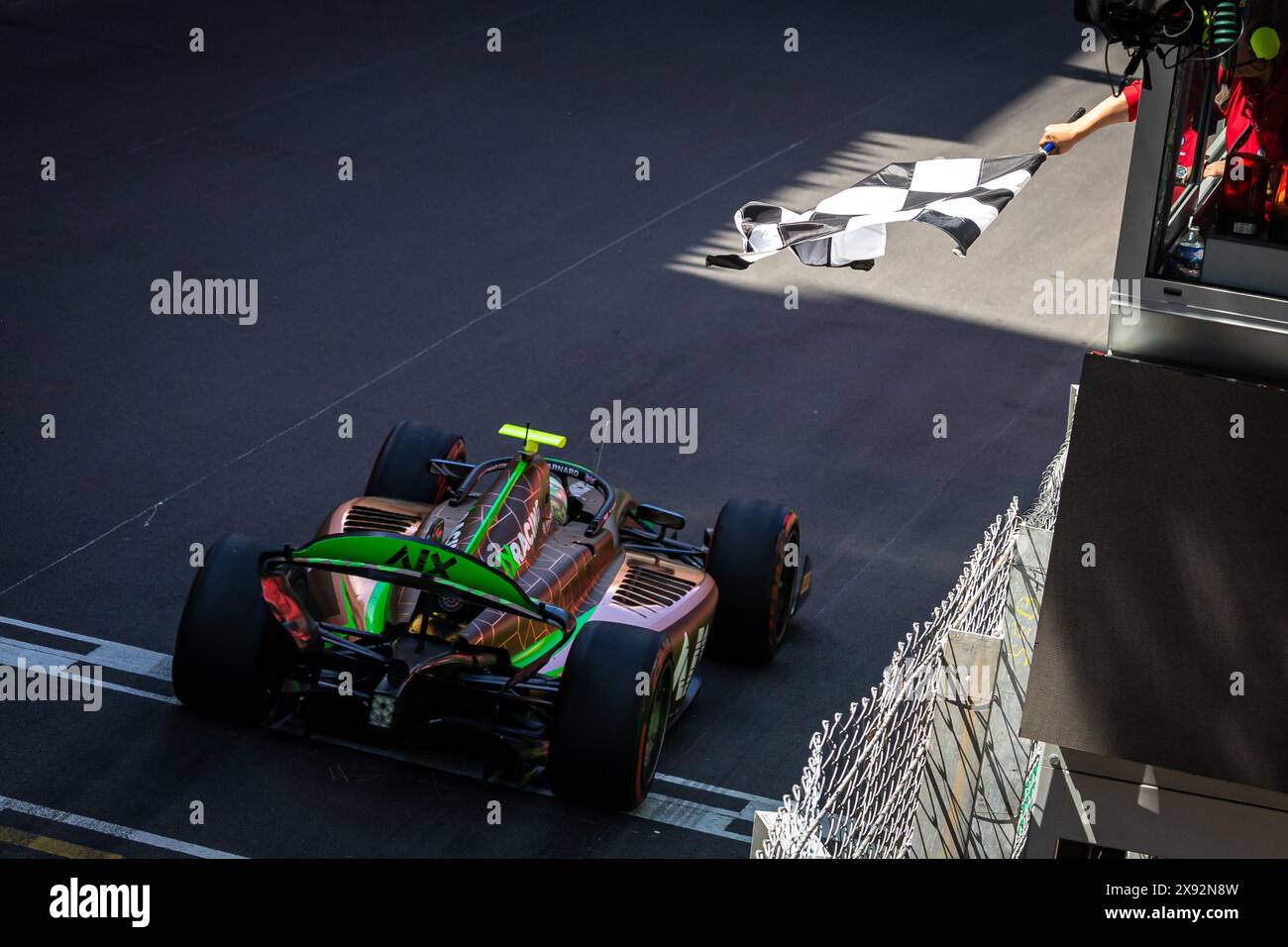 BARNARD Taylor (gbr), PHM AIX Racing, Dallara F2 2024, action, finish ...