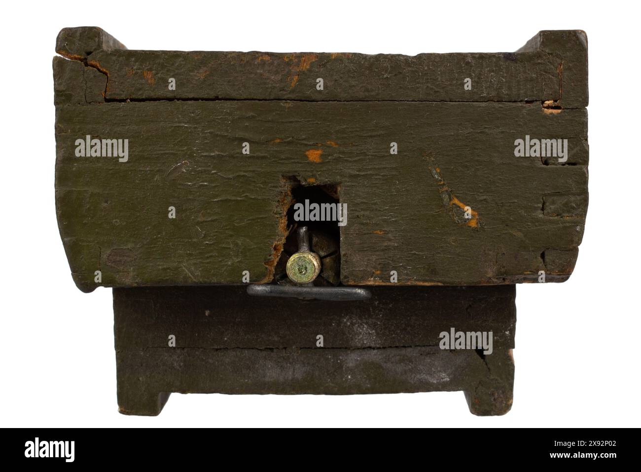 The PMD-6, PMD-7 and PMD-57 series primitive land mine from Soviet ...