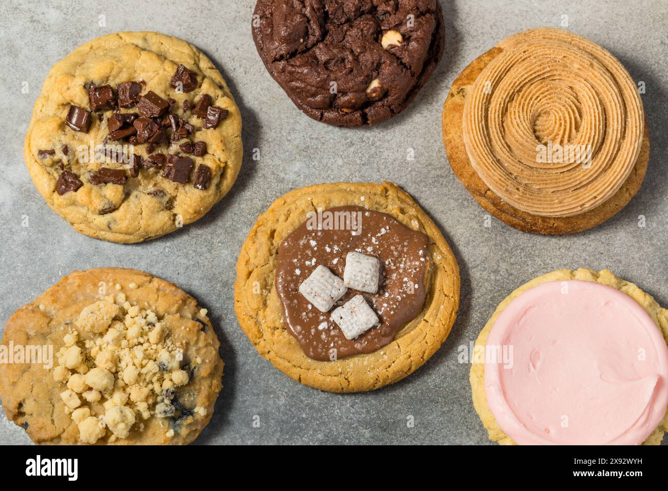 Thick Gourmet Crumble Cookies with Chocolate and Cinnamon Ready to Eat ...