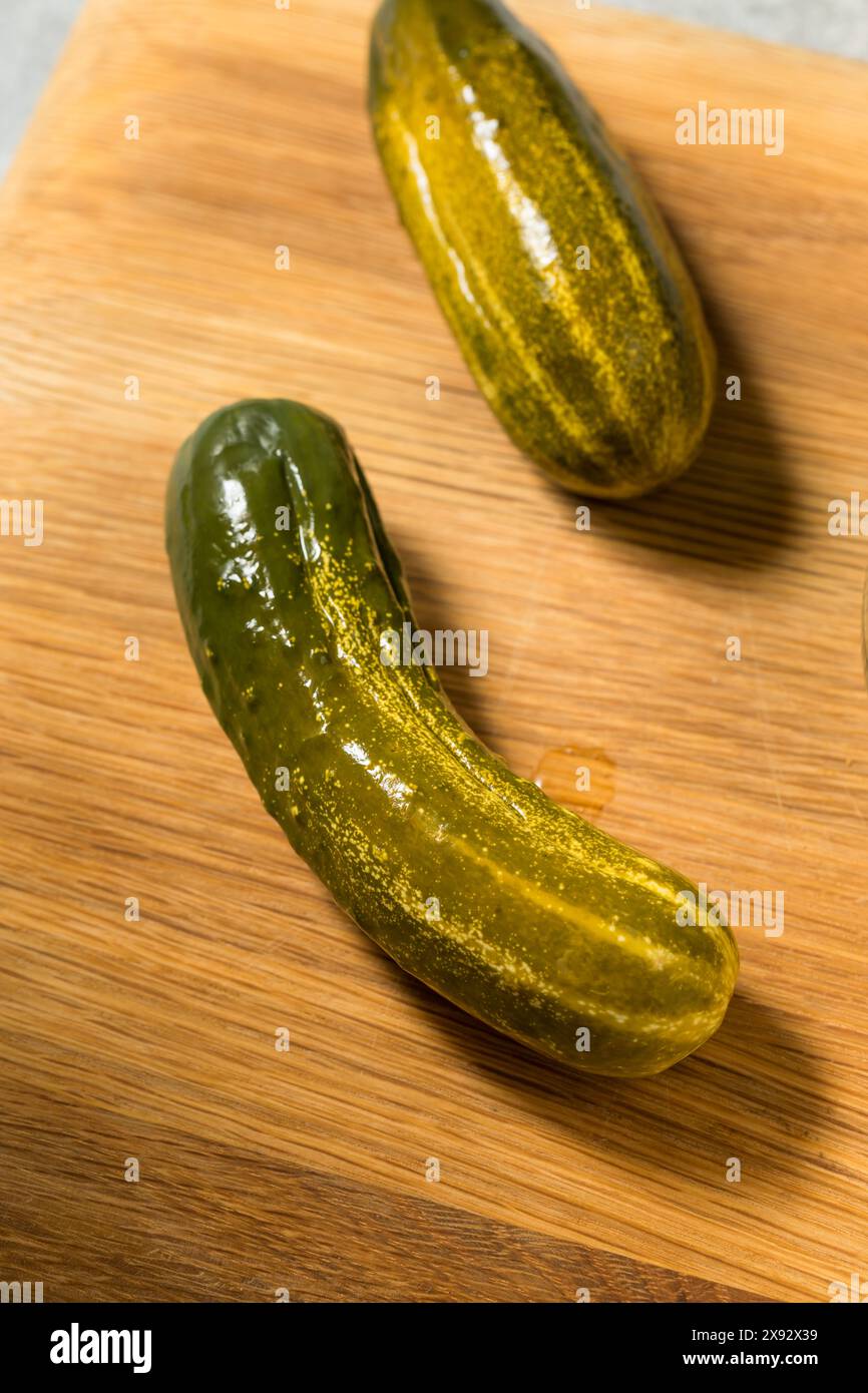 Whole dill pickle hi-res stock photography and images - Alamy