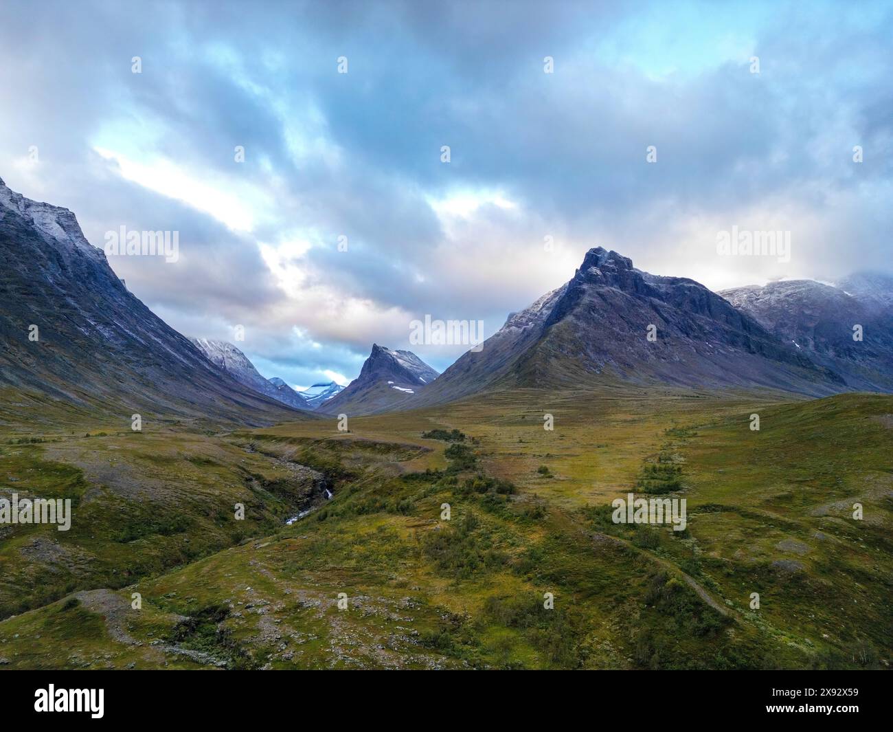 The mountains of Nallo massif along the hiking trail between Vistas and ...