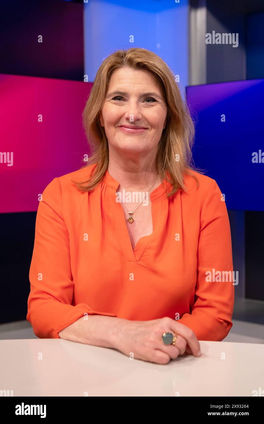 Tina Hassel, ARD-Hauptstadtstudio, Maischberger, TV - Sendung, Politik ...