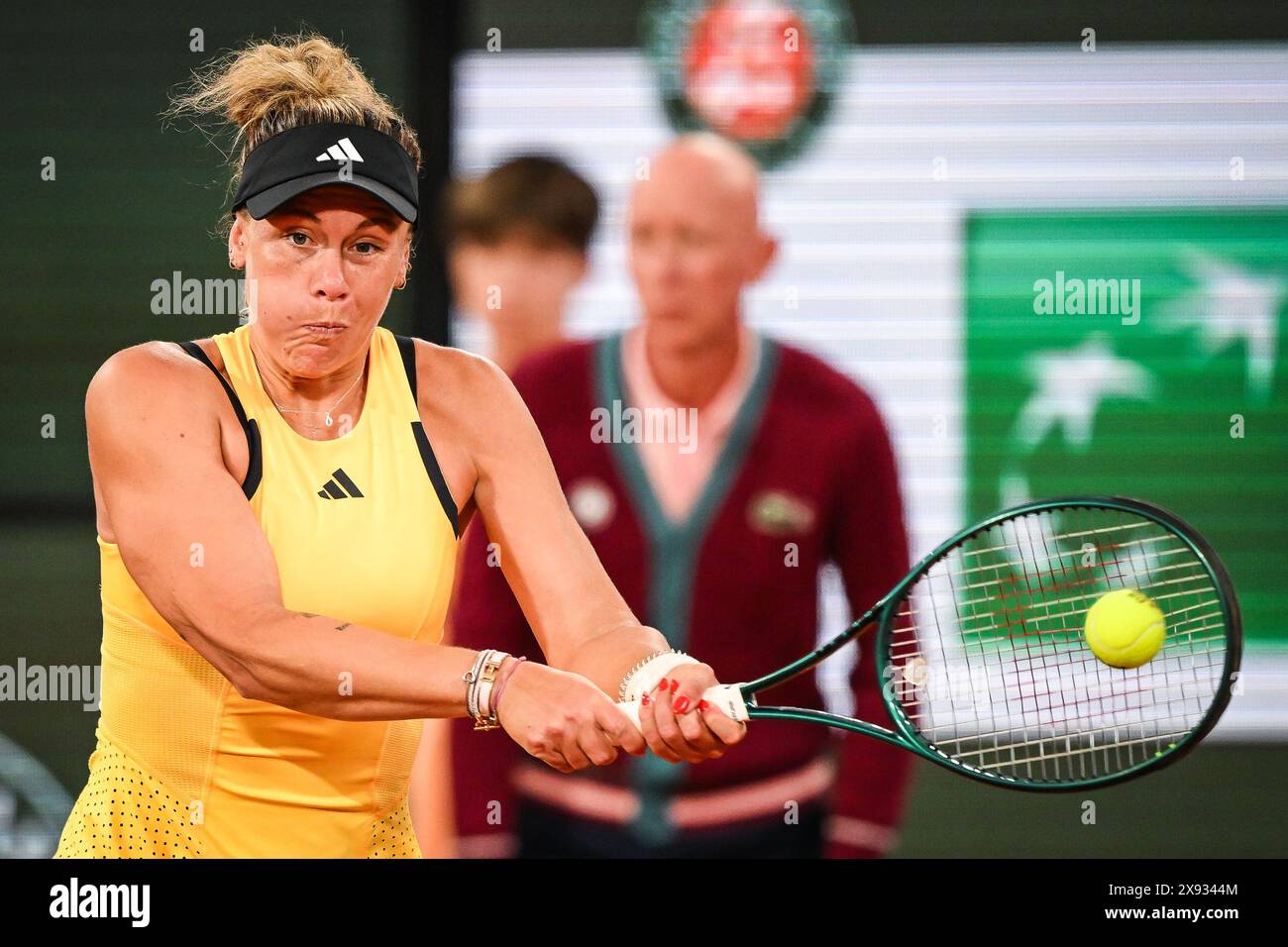 Leolia JEANJEAN of France during the second day of Roland-Garros 2024 ...