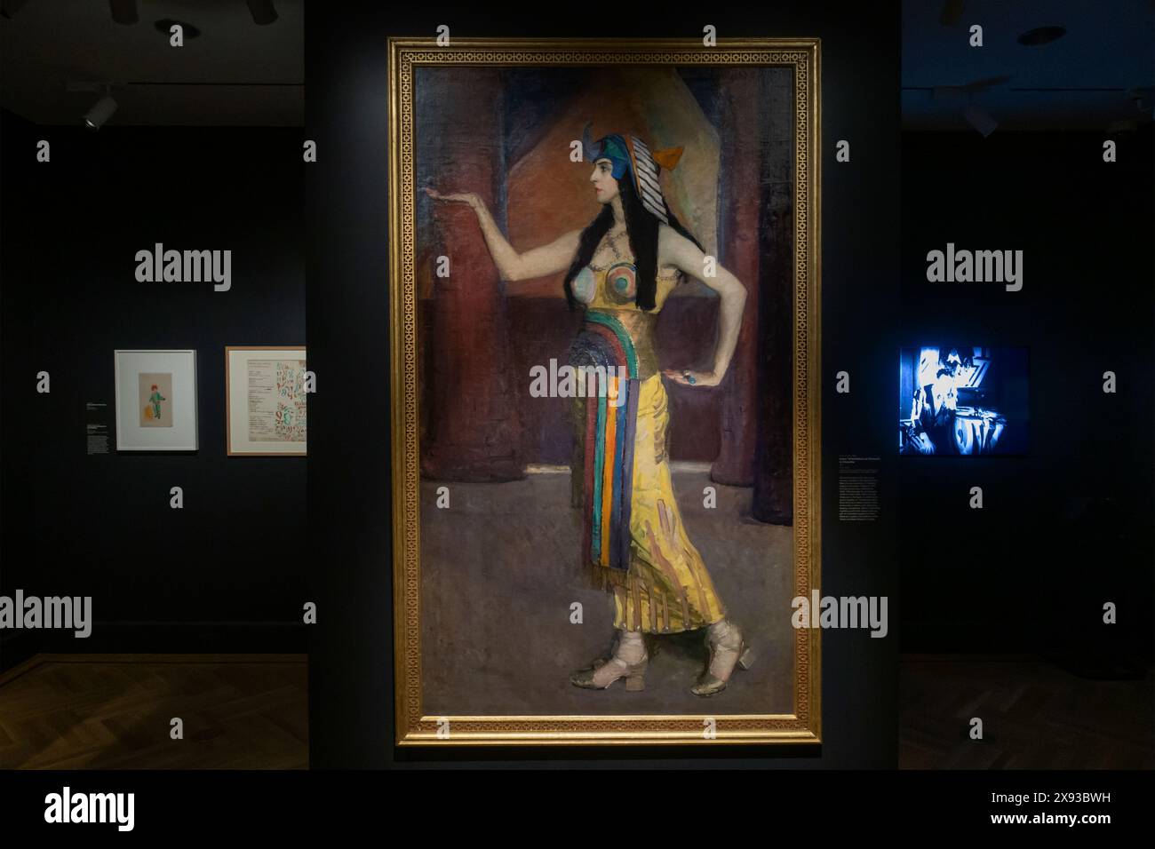 Sonia Delaunay exhibition at the Bard Graduate Center Gallery in ...