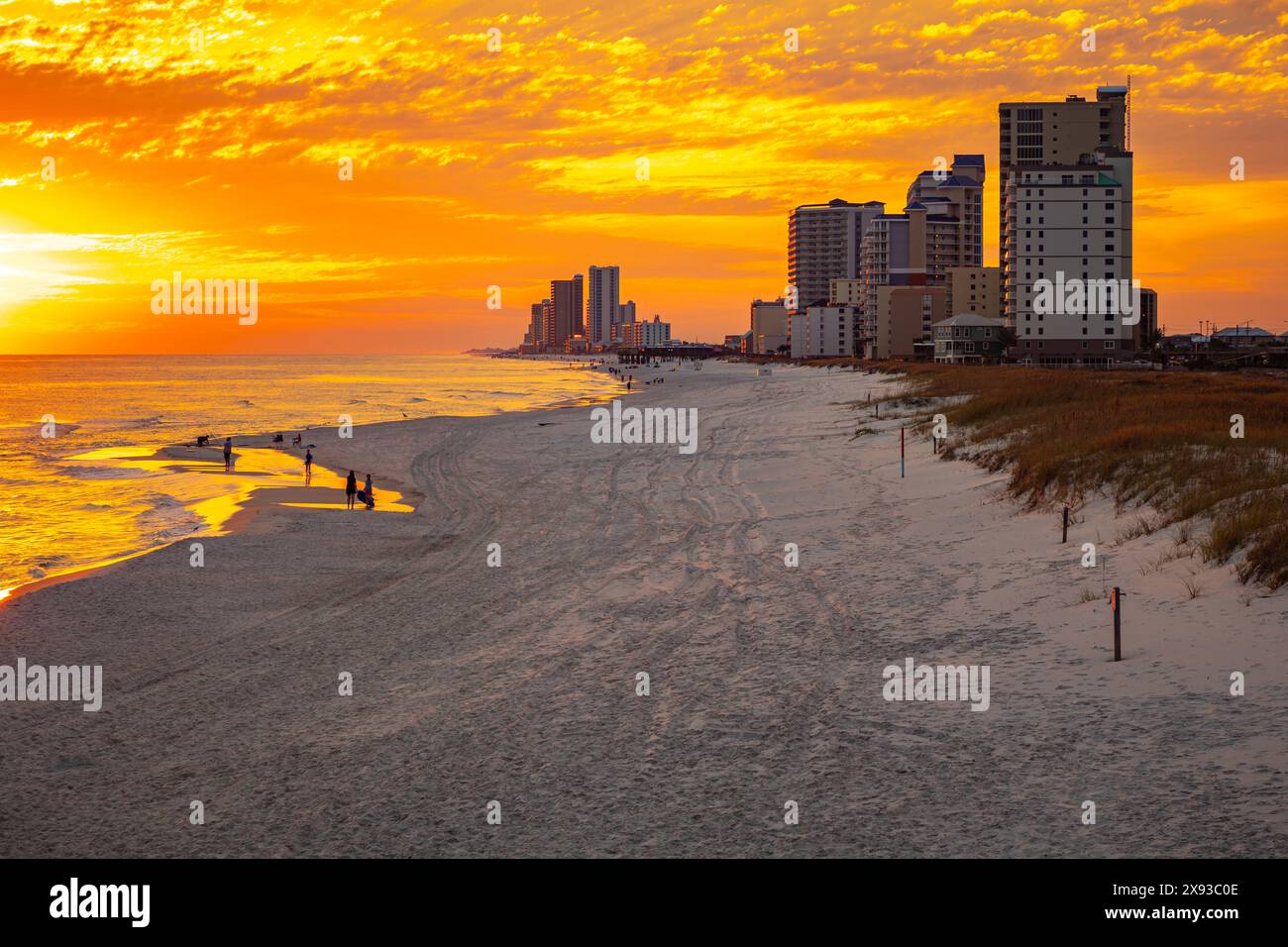 Sunset over the Gulf of Mexico at Gulf Shores, Alabama Stock Photo - Alamy