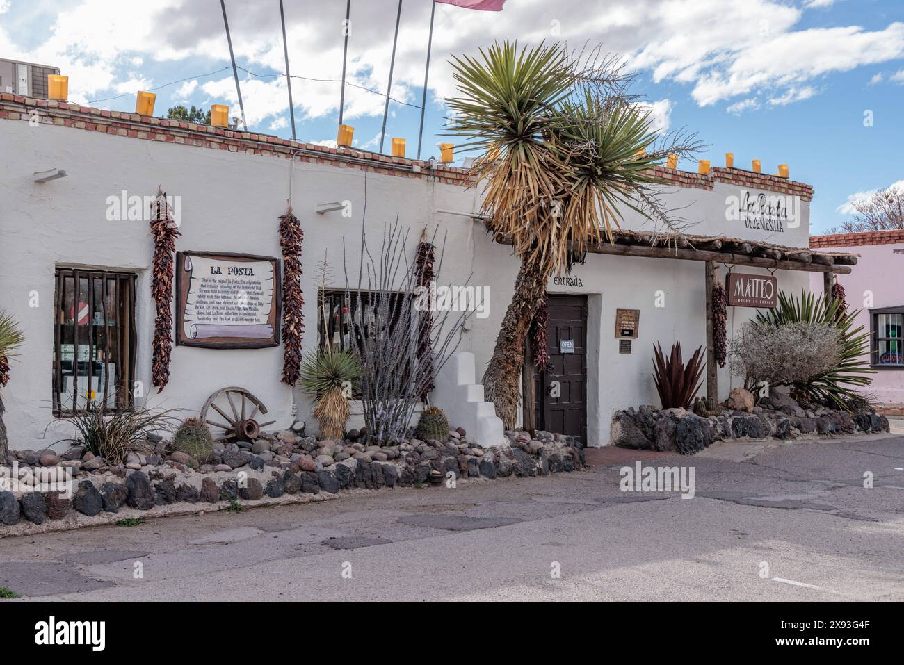 La mesilla hi-res stock photography and images - Alamy
