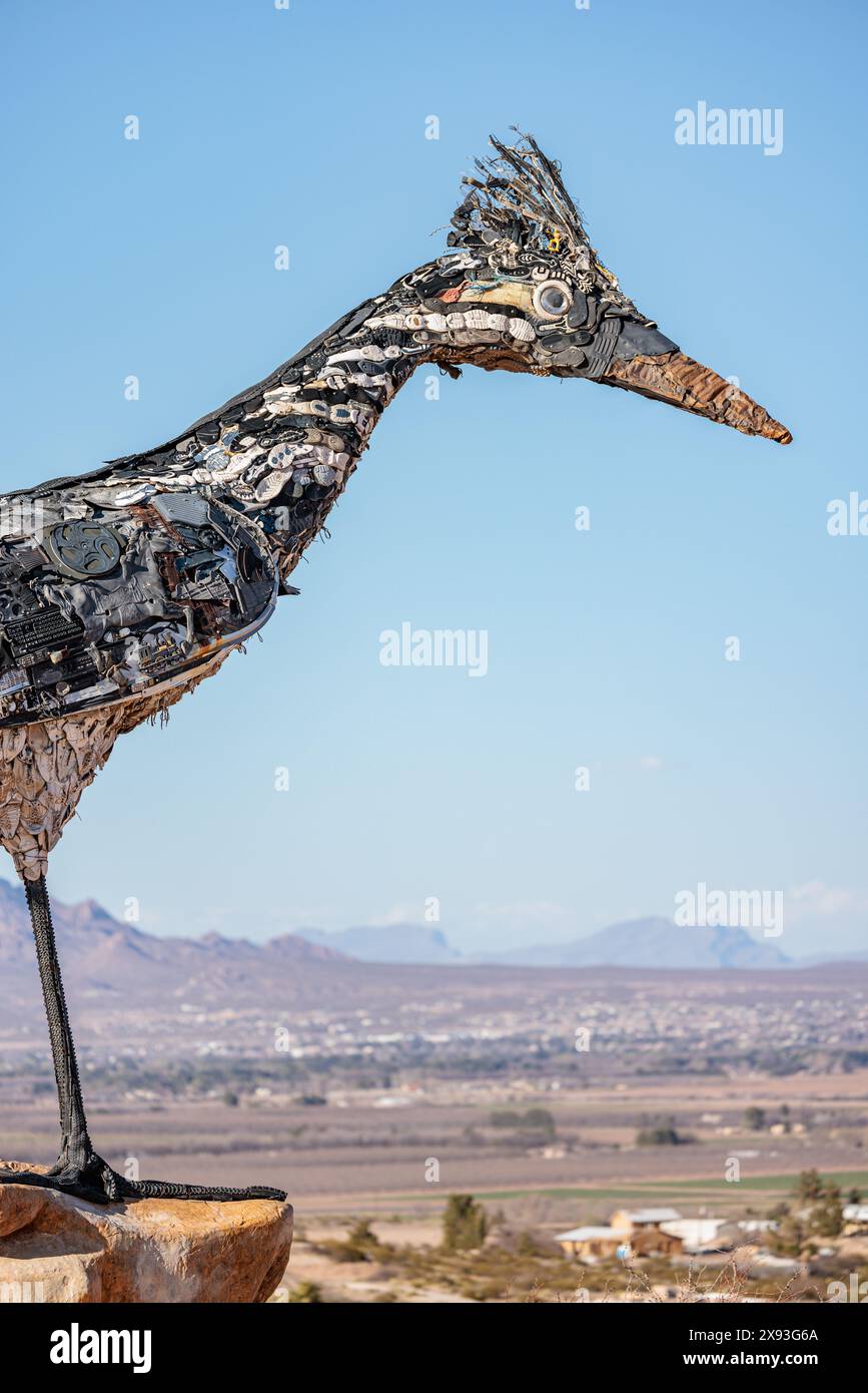 Giant Recycled Roadrunner statue made entirely from discarded materials ...
