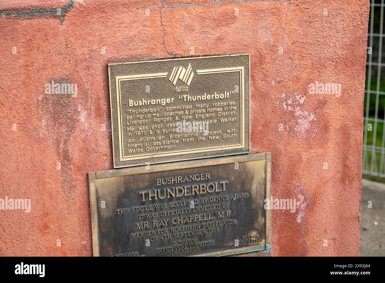 Captain Thunderbolt plaque, beneath the statue of Captain Thunderbolt ...