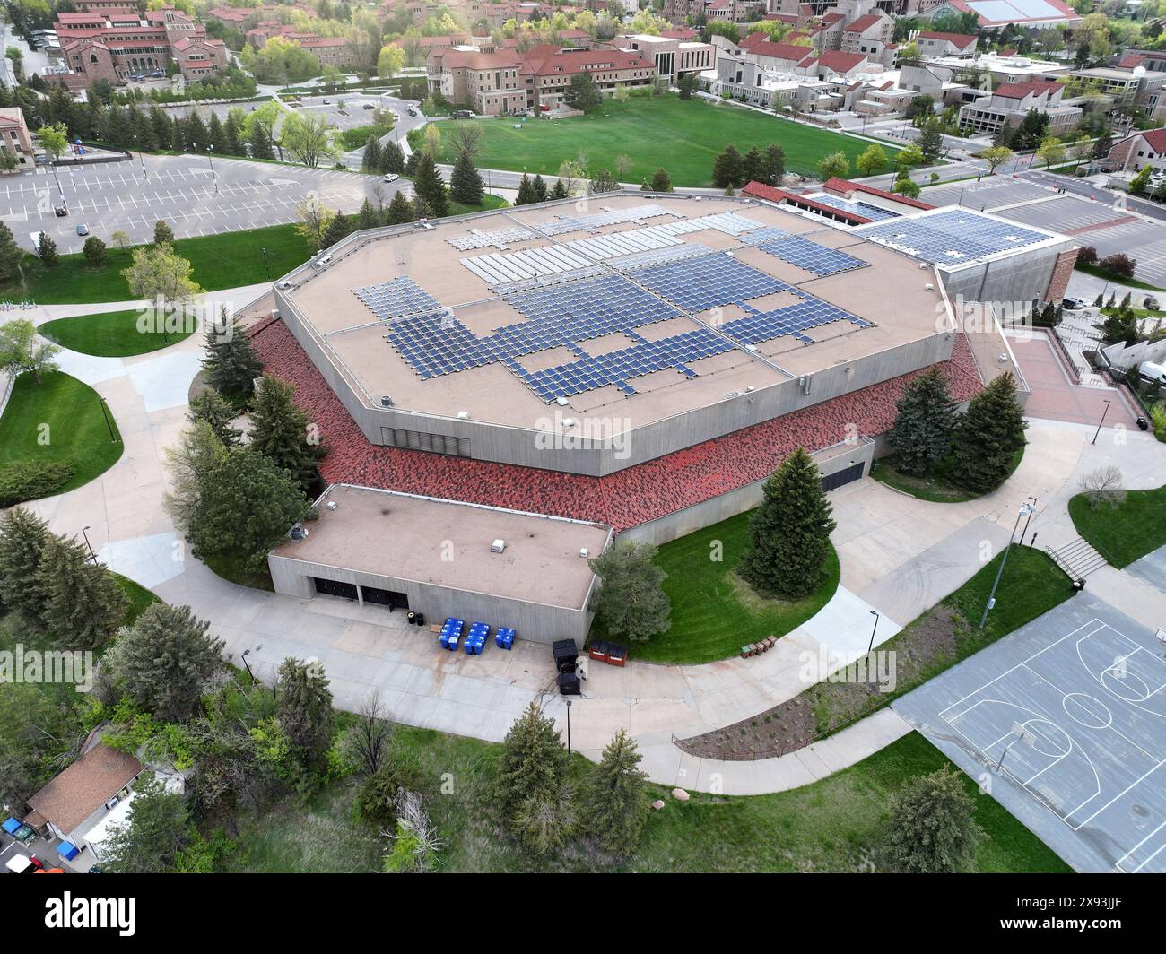 Campus cu hi-res stock photography and images - Alamy