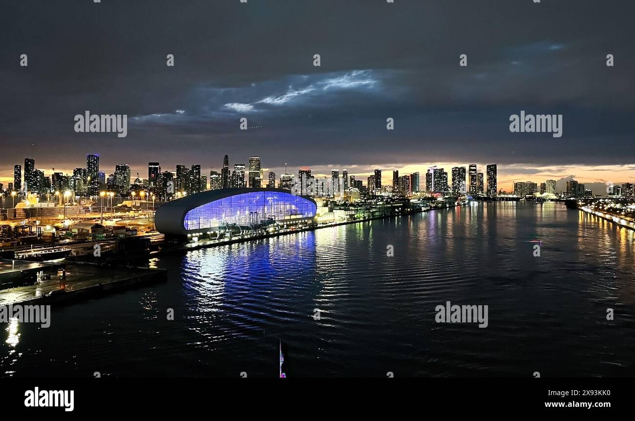 Wide night view of the Miami port terminal, Miami, Florida ,USA Stock ...