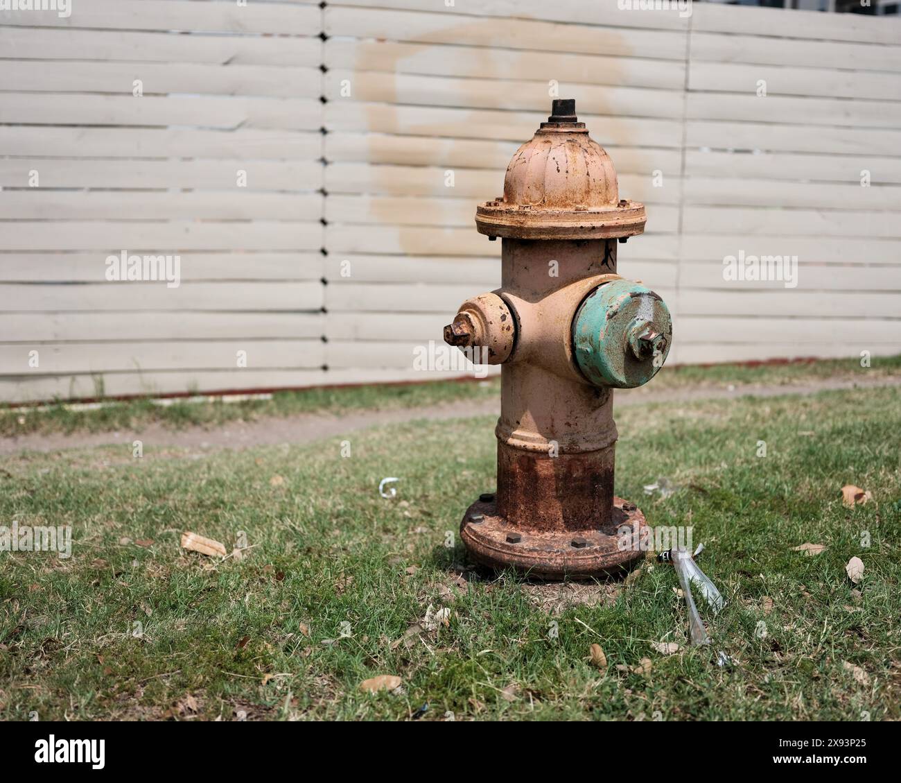 Hydrant hydrant hi-res stock photography and images - Alamy