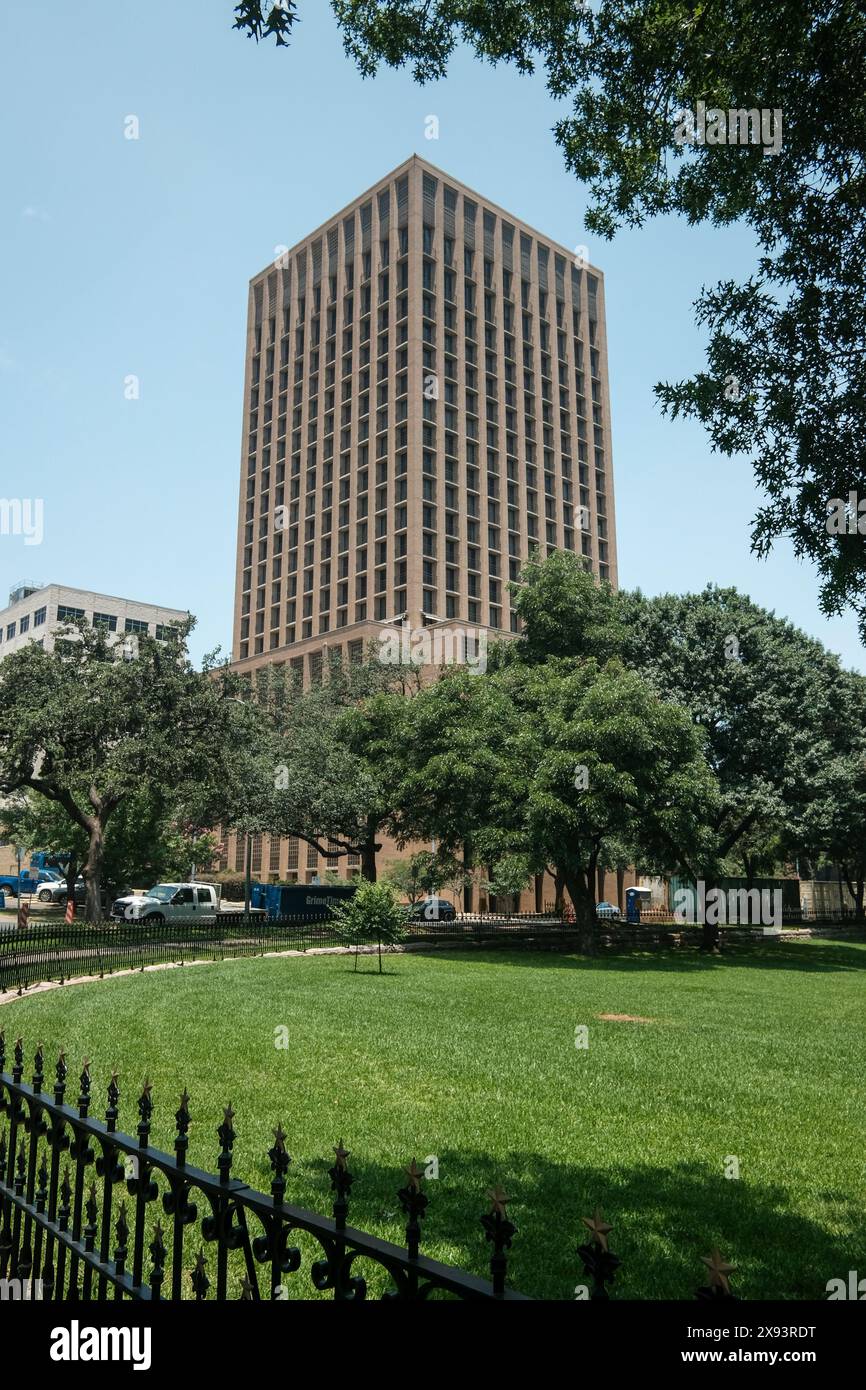Tower block in Austin Texas Stock Photo - Alamy