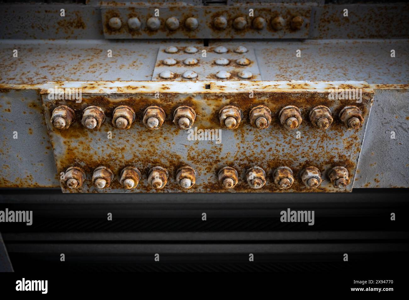 Rusty and old building steel frame bolted together Stock Photo - Alamy