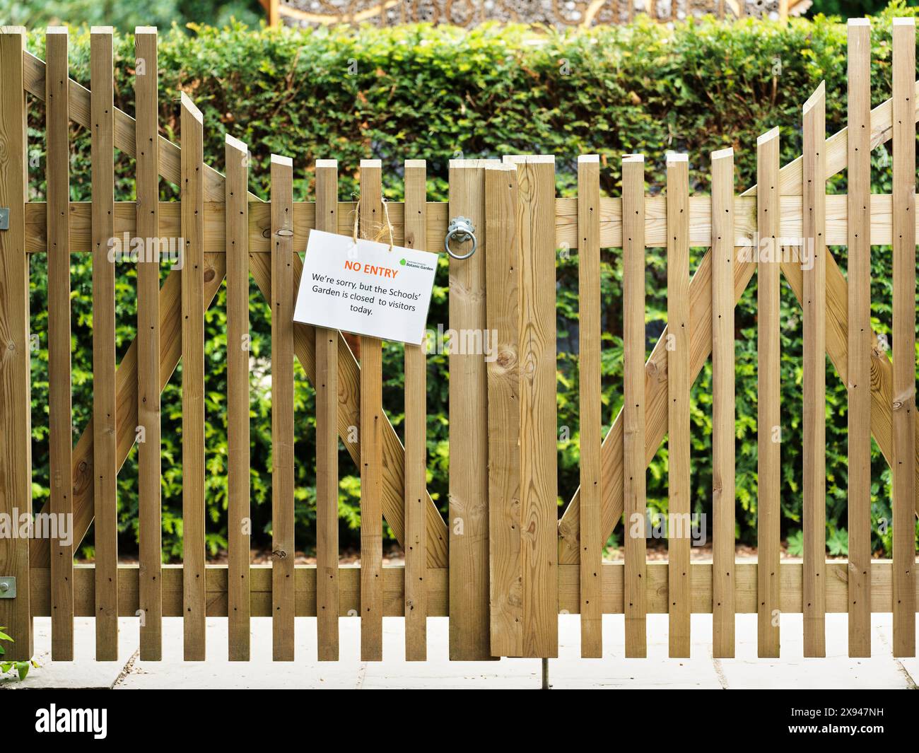 'No entry' notice on a gate in the botanic garden at the University of ...