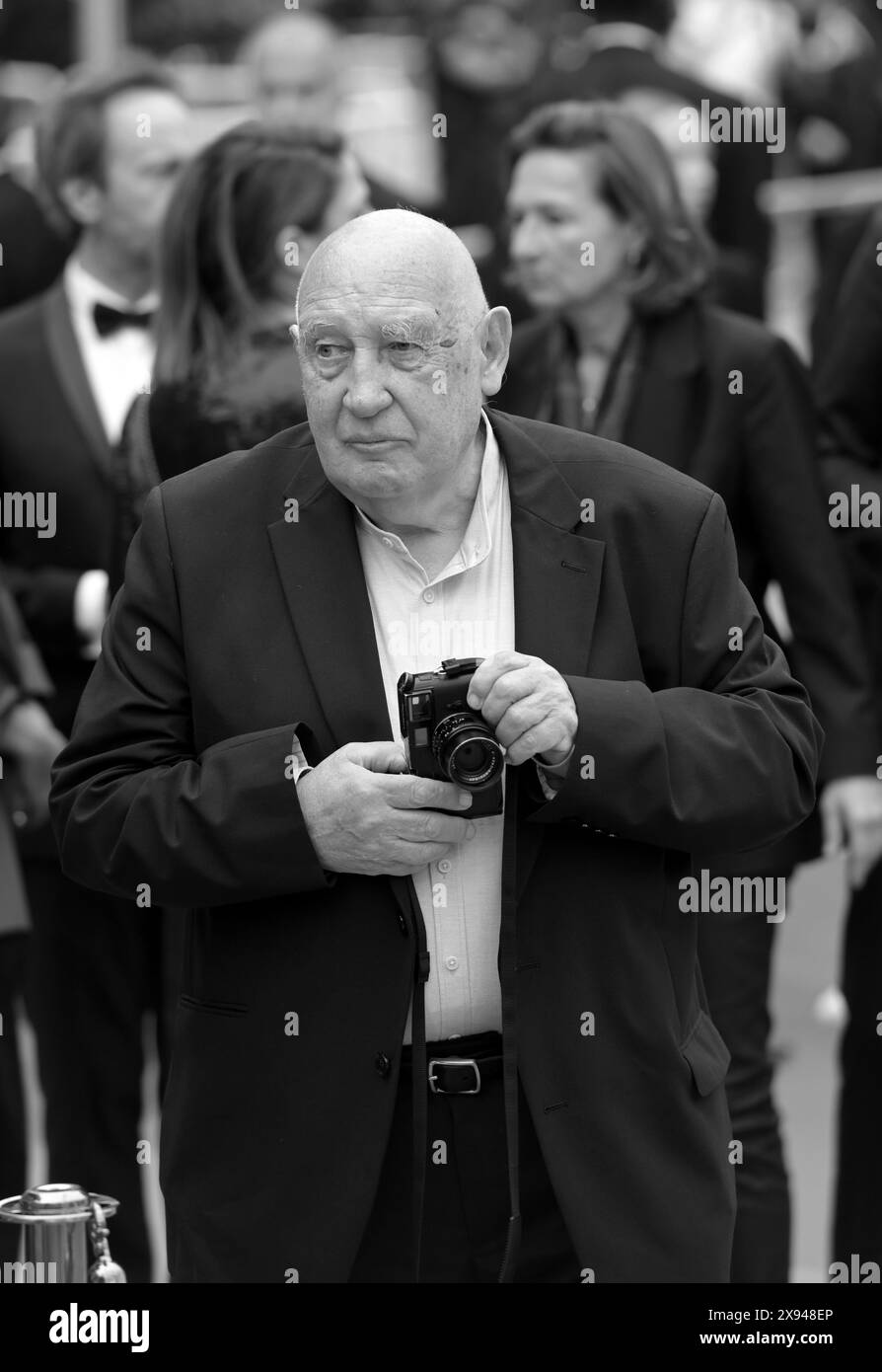 May 15th, Cannes Raymond Depardon attends the 77th Cannes Film Festival ...