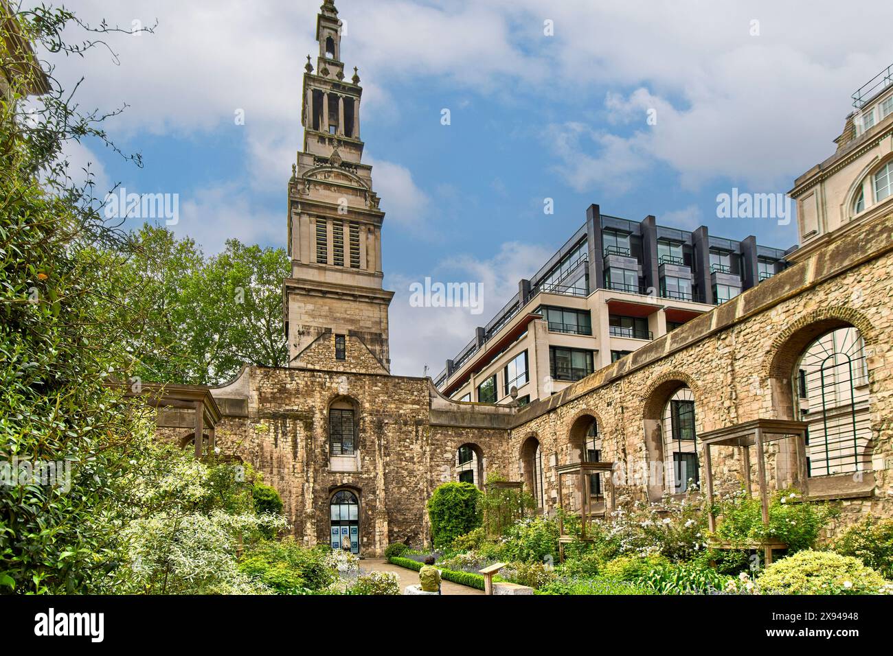 Christchurch Greyfriars Church and Garden London the Wren Tower and ...