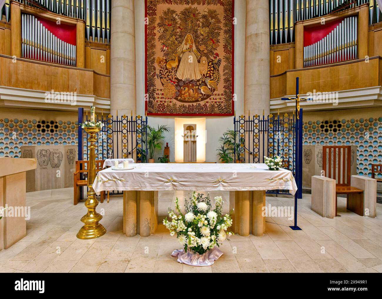 Notre Dame de France French Catholic church Leicester Place London ...