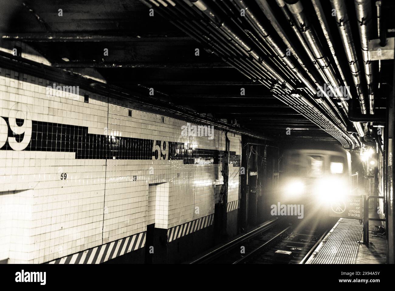 Vintage nyc subway interior hi-res stock photography and images - Alamy