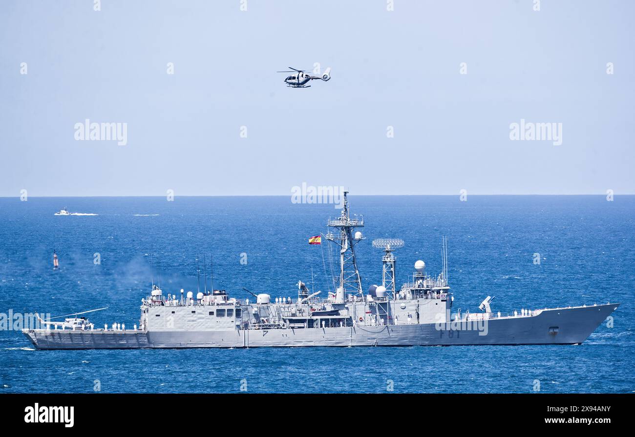 Spanish Armed Forces. Naval Magazine, dynamic exhibition and aerial ...