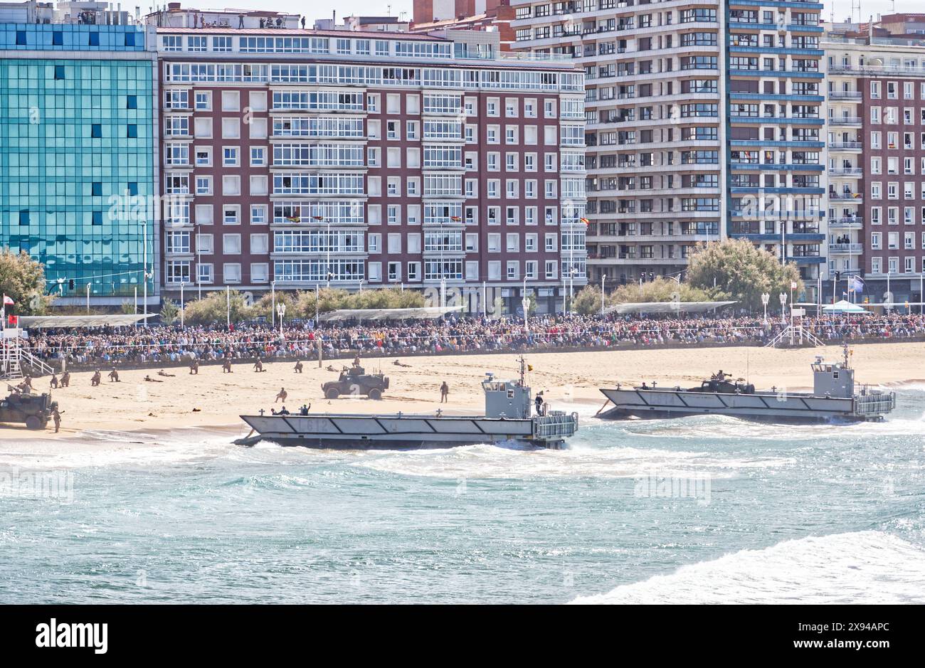 Spanish Armed Forces. Naval Magazine, dynamic exhibition and aerial ...