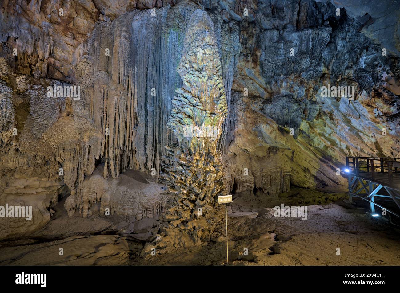 Paradise Cave (Thien Duong Cave) - The Longest Dry Cave in Asia, Phong ...