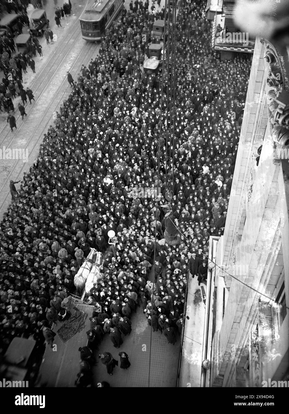 Straitjacket hi-res stock photography and images - Alamy