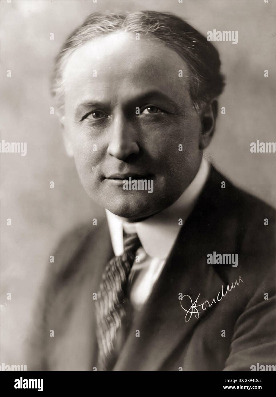 Harry Houdini (1874-1926), American illusionist., unknown photographer ...