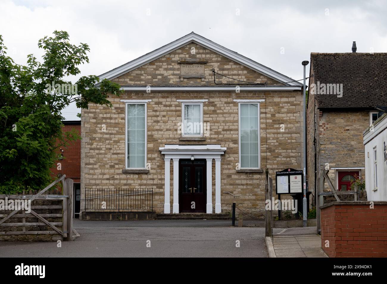Wollaston Methodist Church, Northamptonshire, England, UK Stock Photo ...