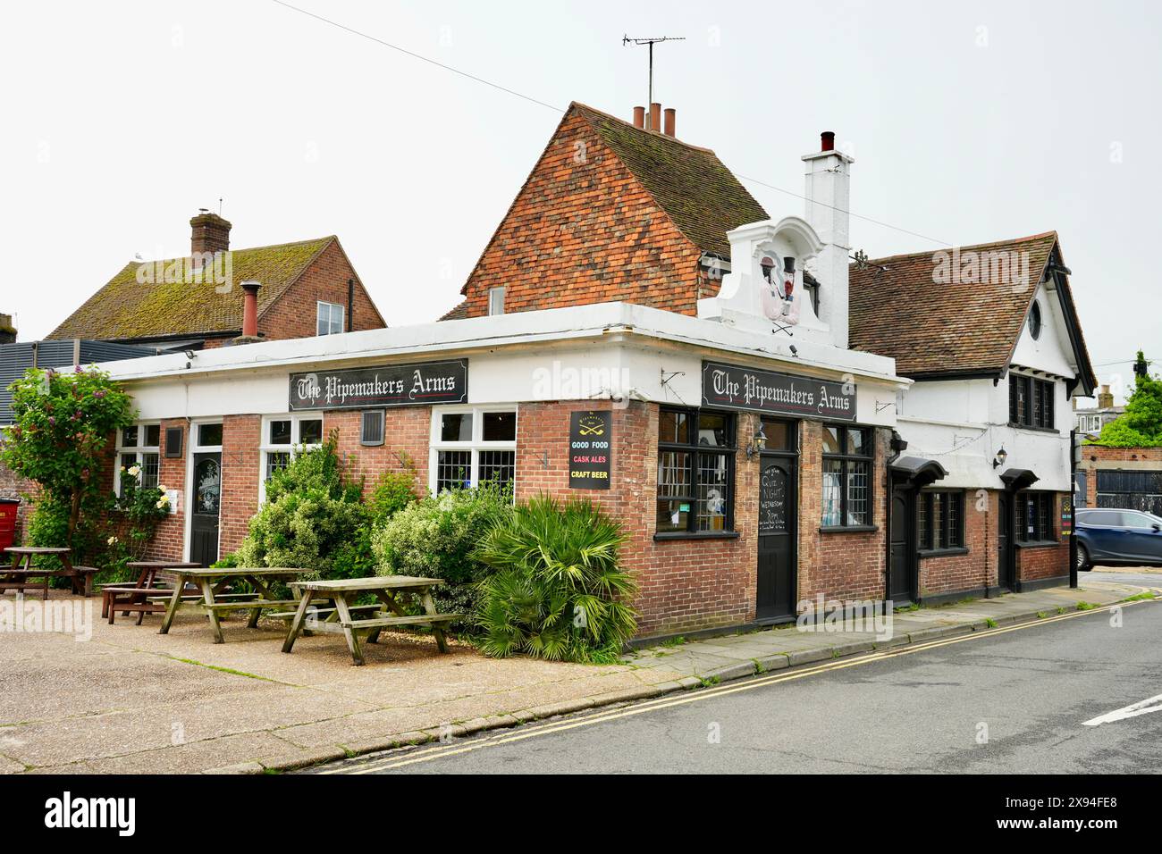 The Pipemakers Arms Public House Stock Photo - Alamy