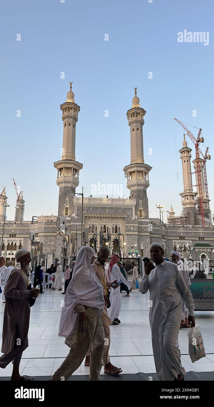 Zam zam Tower or Clock Tower - Abraj Al Bait Masjid Al Haram - Macca ...