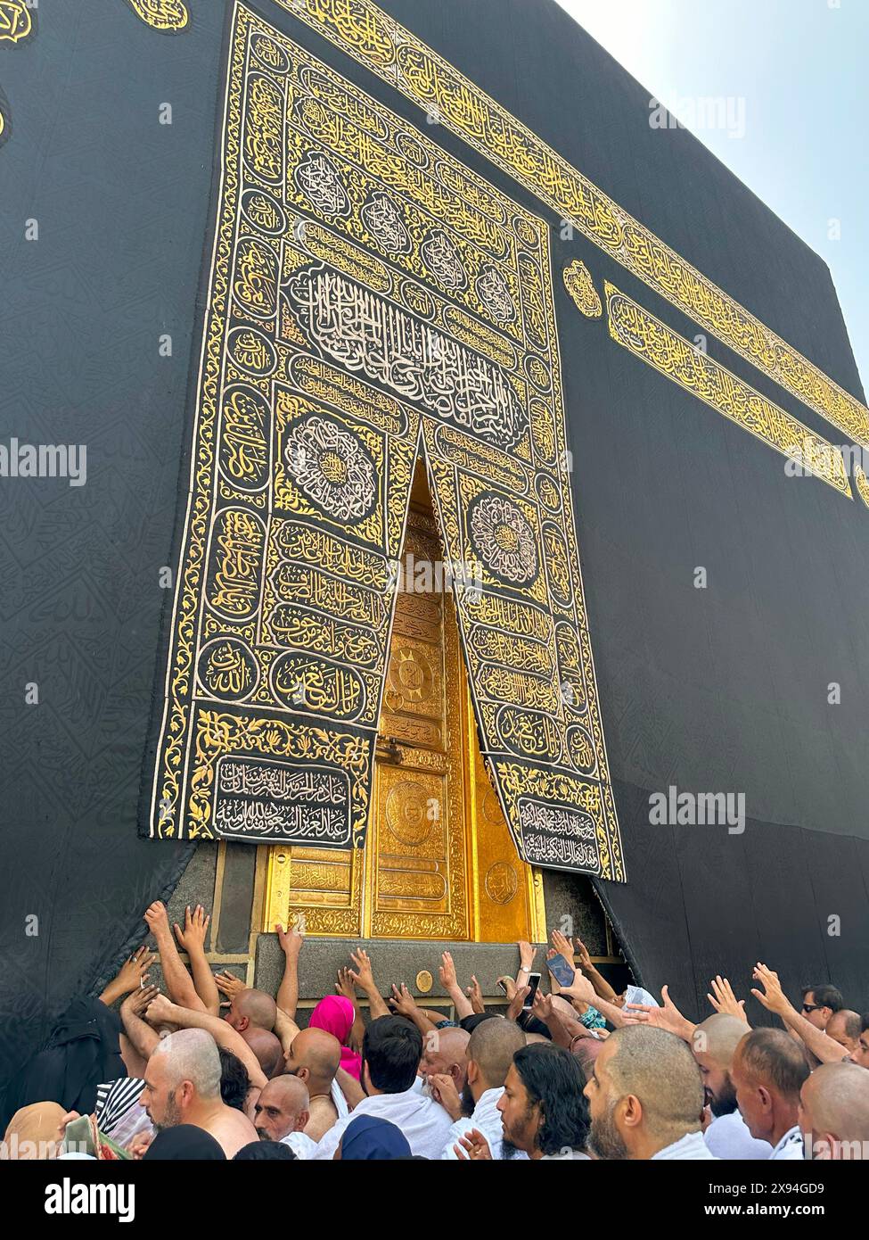 Kaaba in mecca 2024 hi-res stock photography and images - Alamy