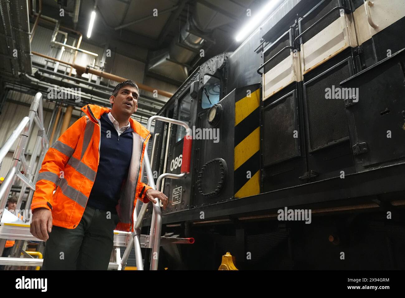 Prime Minister Rishi Sunak during his visit to the GWR railway traction ...