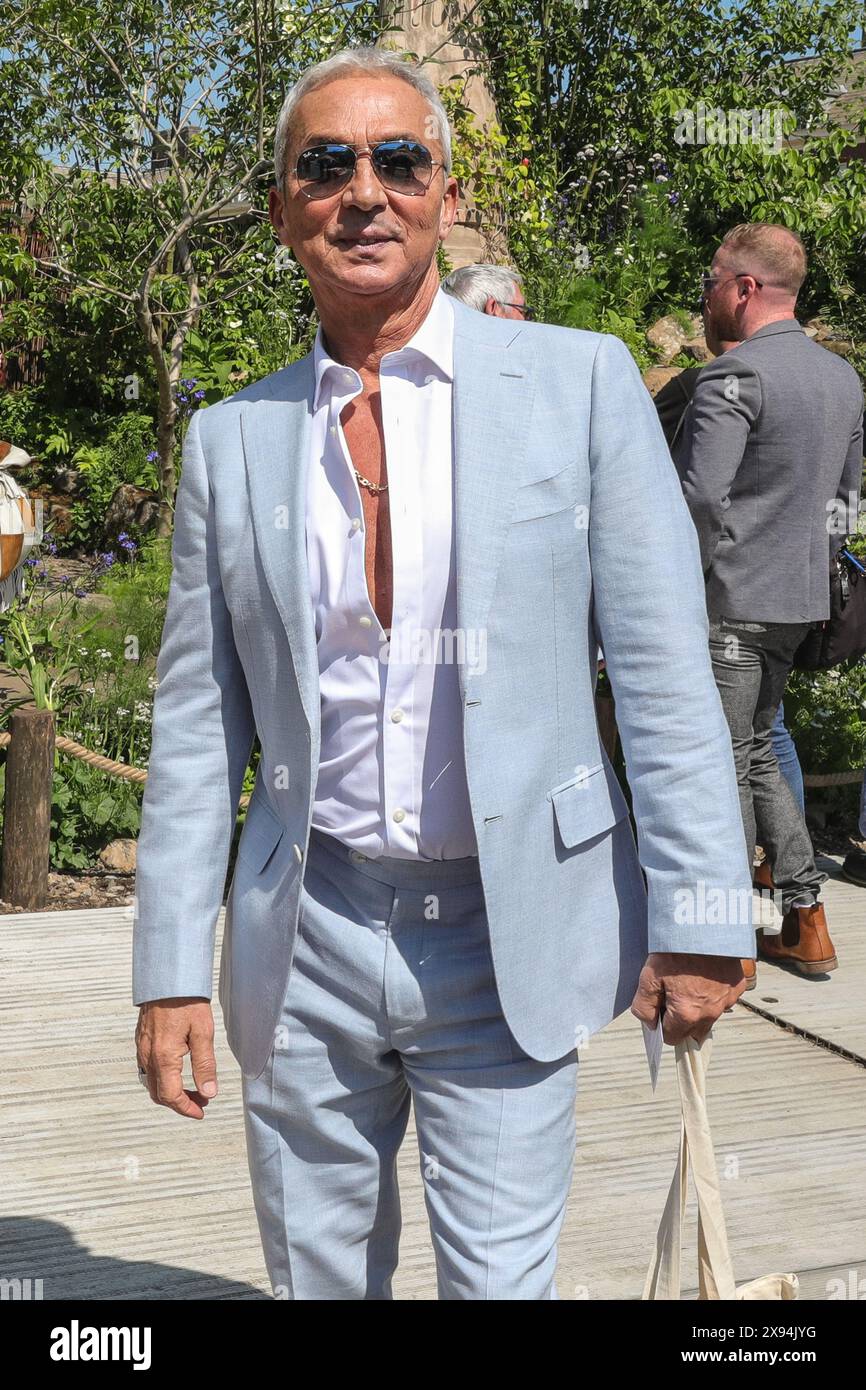 Ruth Gemmell and Hannah Dodd, in the Bridgerton Garden,RHS Chelsea ...