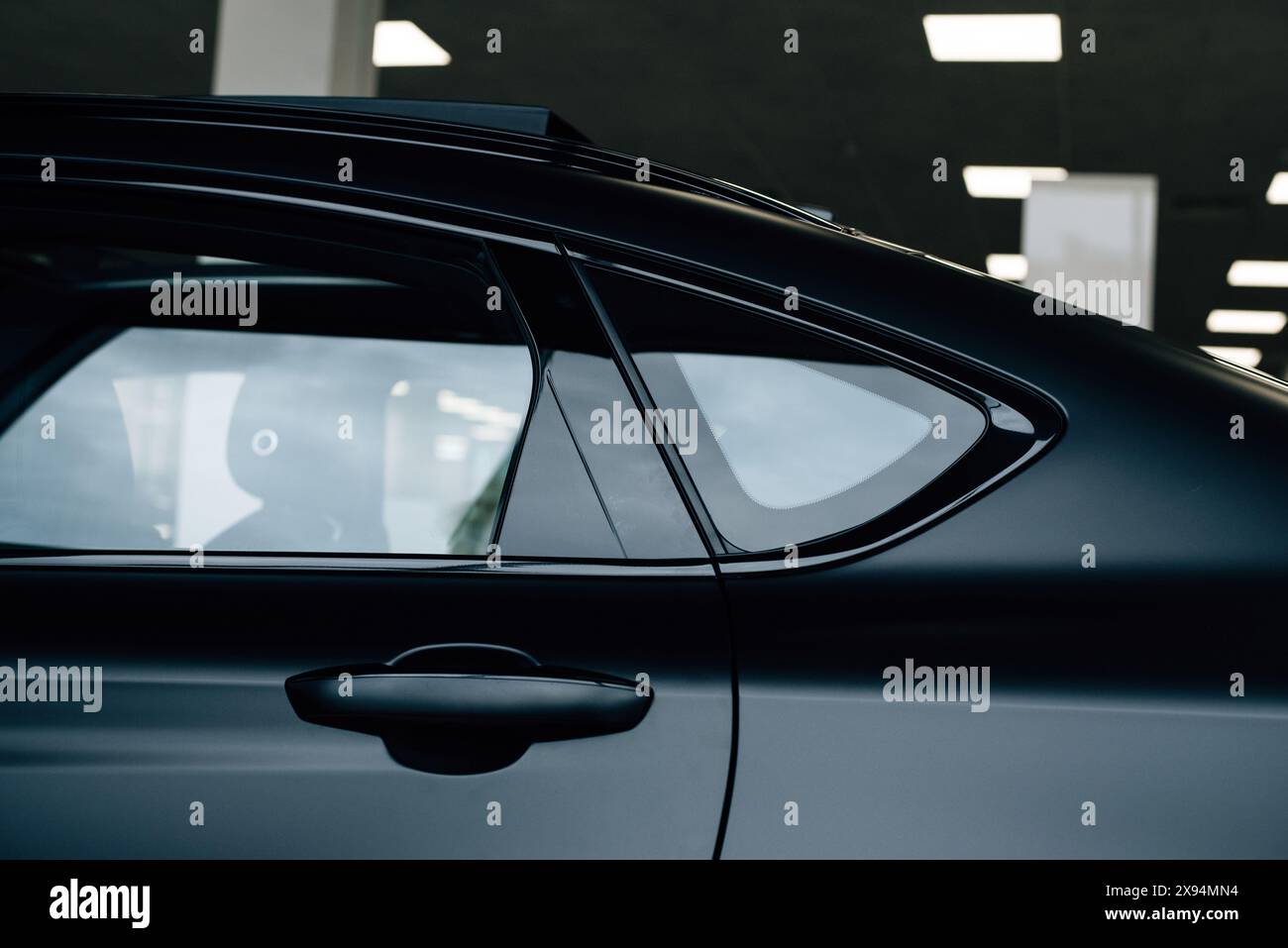 Matte black car hi-res stock photography and images - Alamy