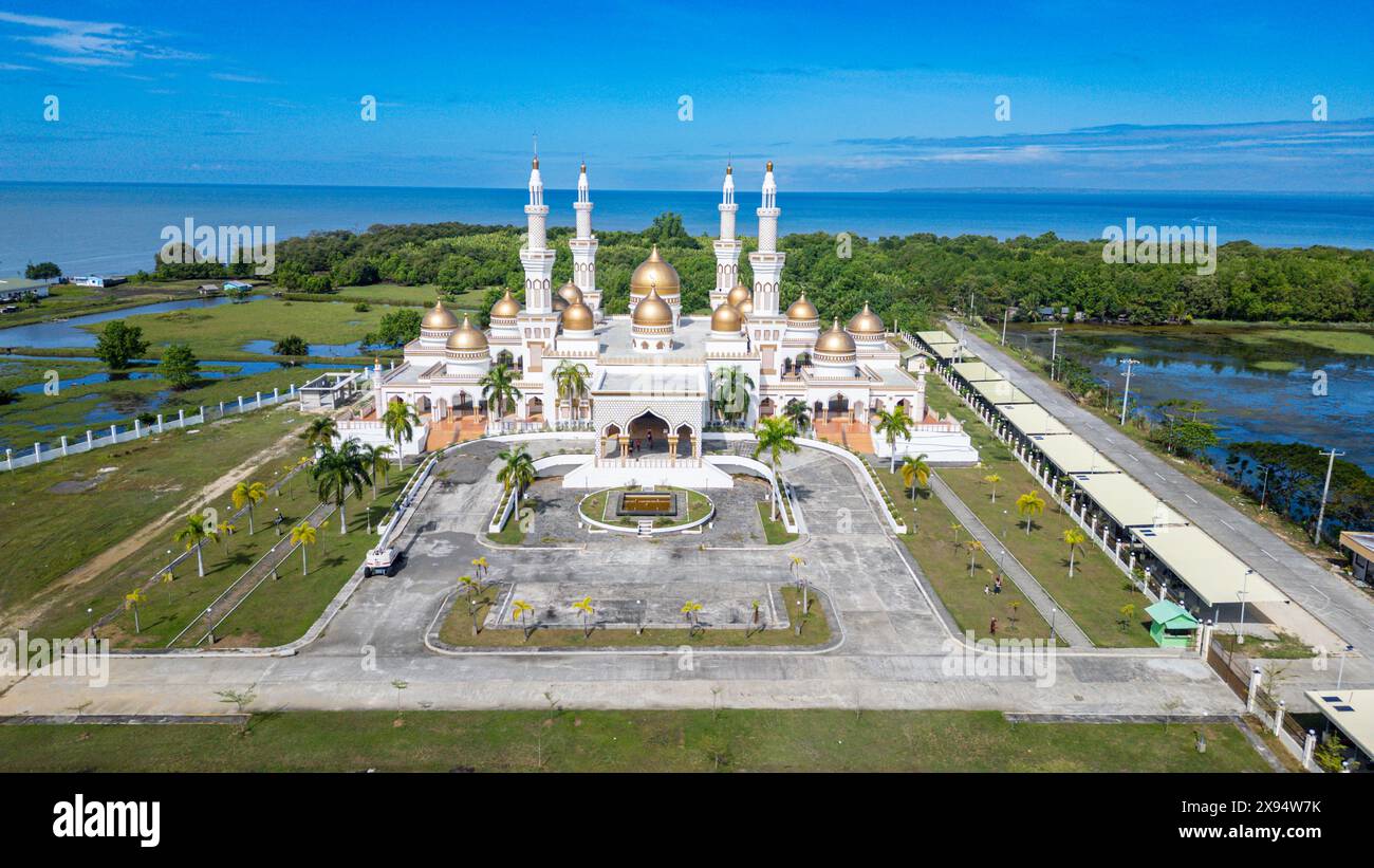 Aerial of Sultan Hassanal Bolkiah Masjid, Cotabato City, Bangsamoro ...
