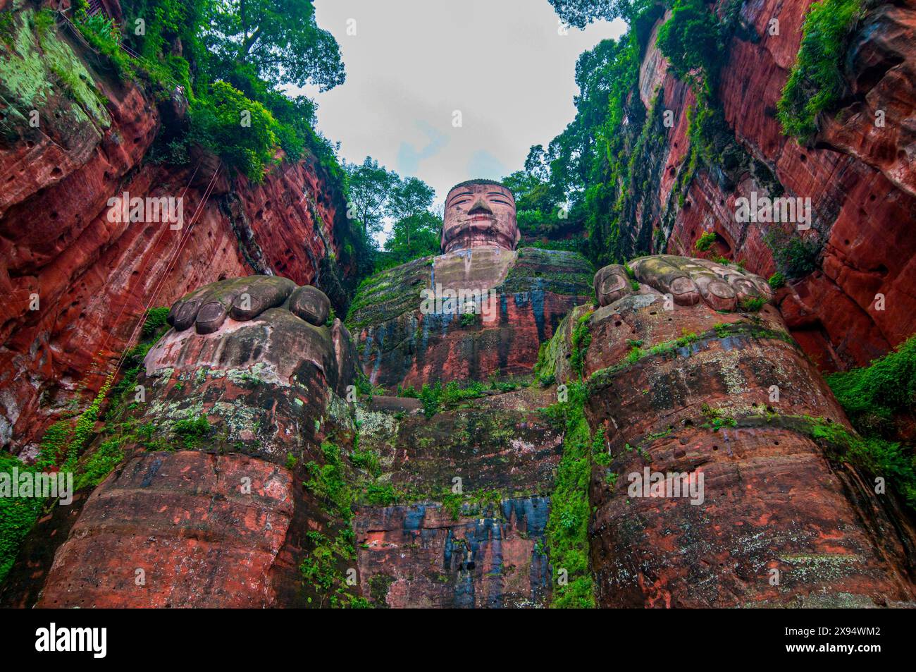 Leshan Giant Buddha, the largest stone Buddha on earth, Mount Emei ...