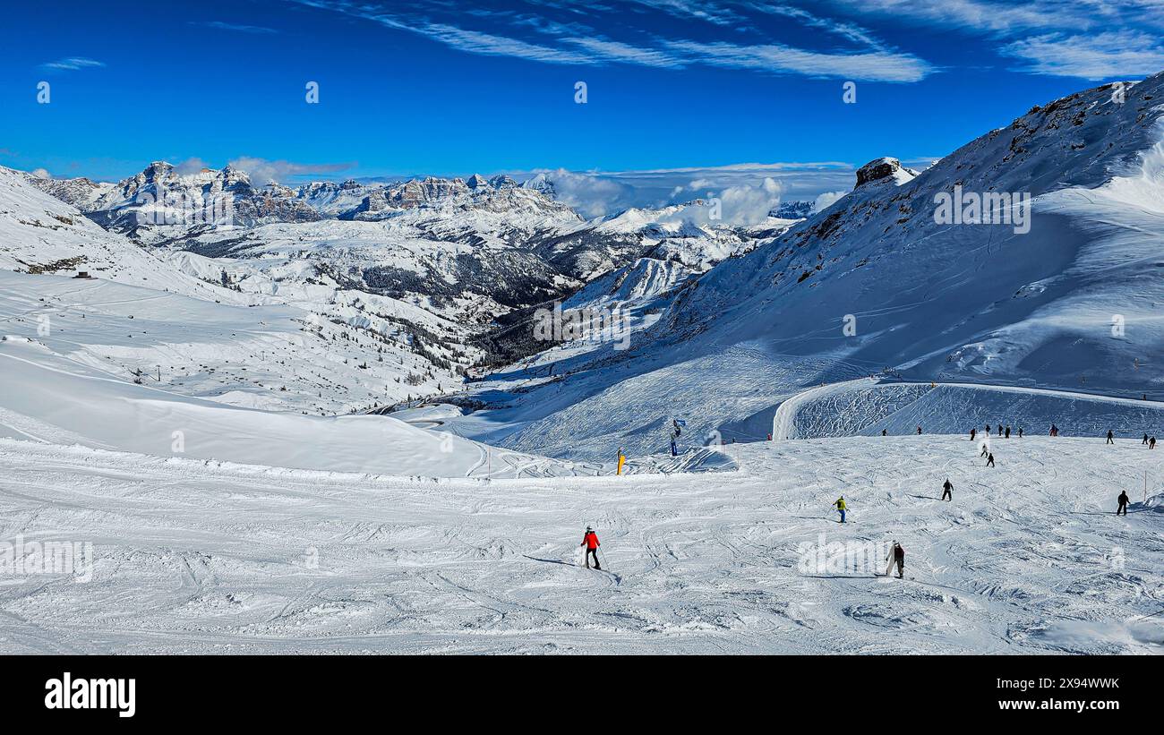 Snowy landscape outside female hi-res stock photography and images - Alamy