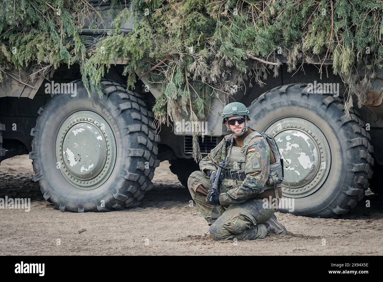 29 May 2024, Lithuania, Pabrade: A Bundeswehr soldier takes part in the ...