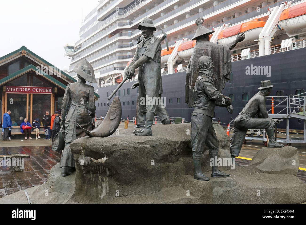 ‘The Rock’ (Dave Rubin, 2010, bronze), Waterfront Promenade, Ketchikan ...