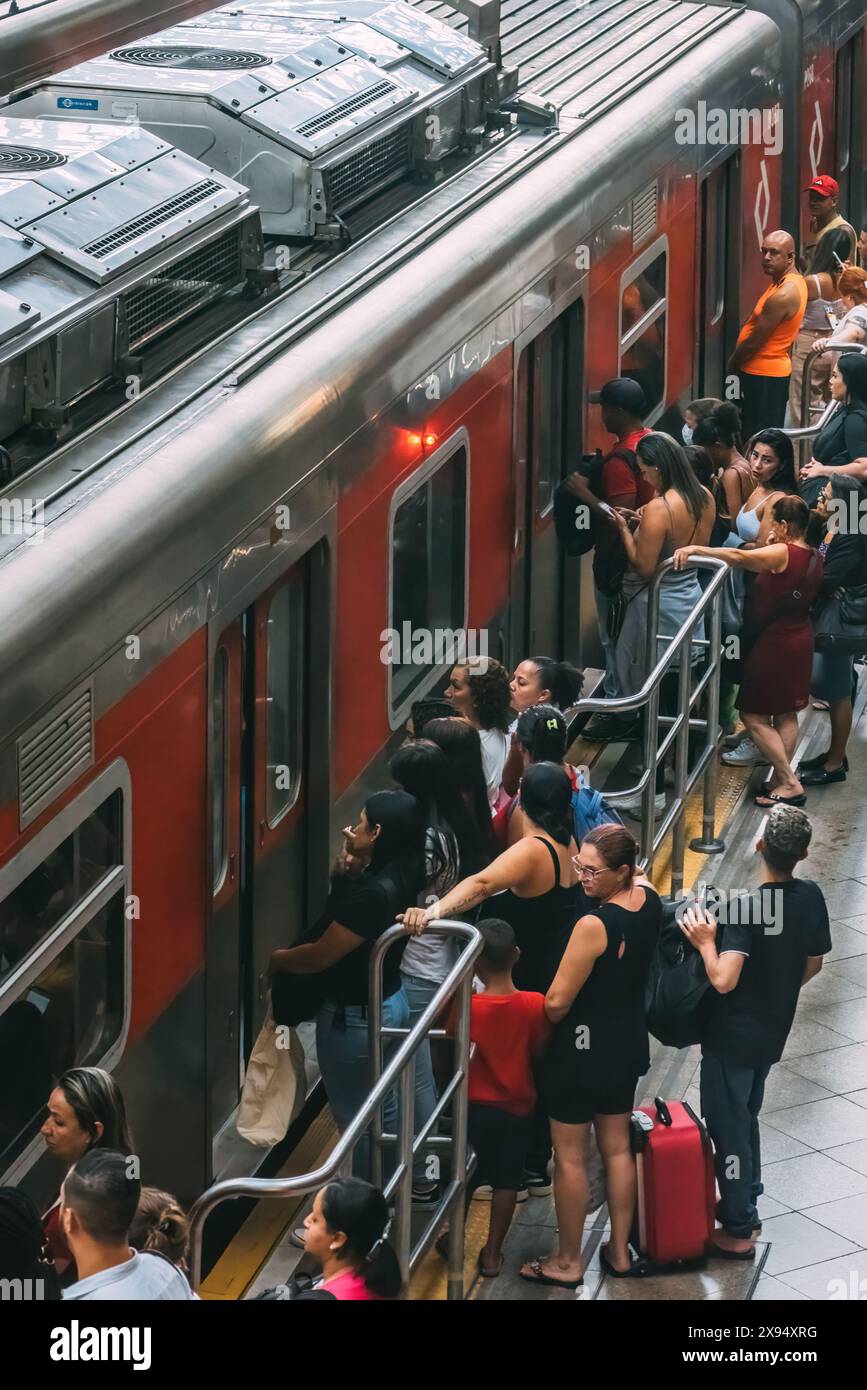 Passengers getting ready to board a train in at Luz Station, Sao Paulo ...