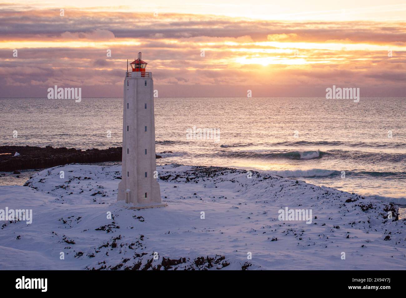 Malarrif Lighthouse, Hellnar, Snaefellsbaer, Iceland, Polar Regions ...