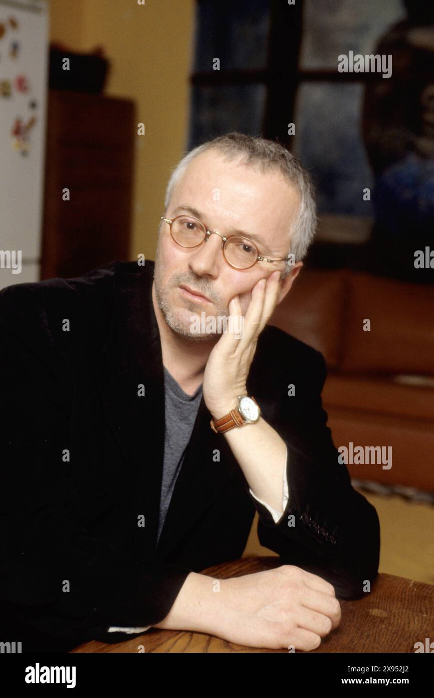 Pierre Louis (Pierre-Louis) BASSE - Date : 20000401 ©John Foley/Opale ...
