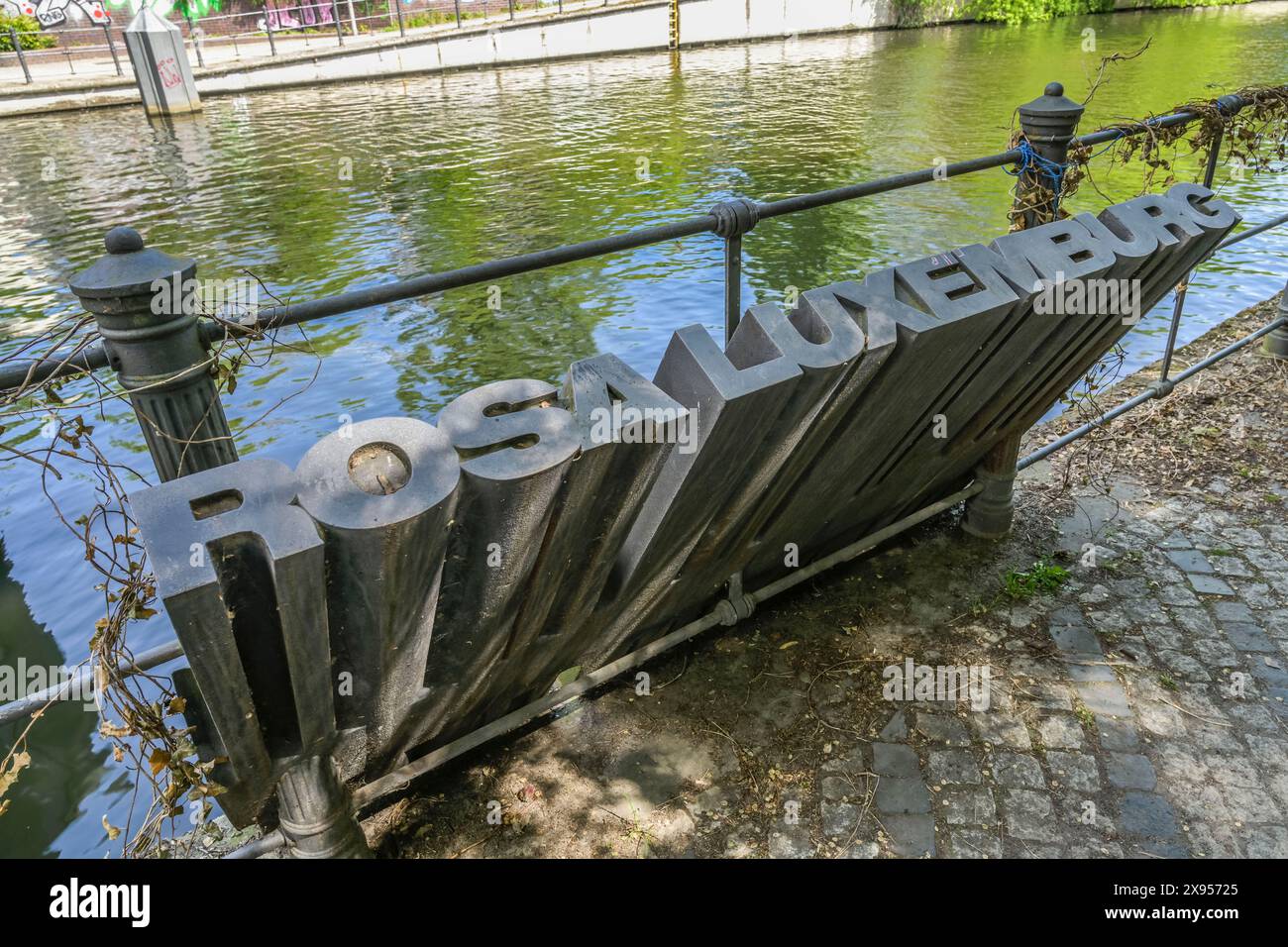 Landwehrkanal, Rosa Luxemburg Memorial, site of the murder, Tiergarten ...